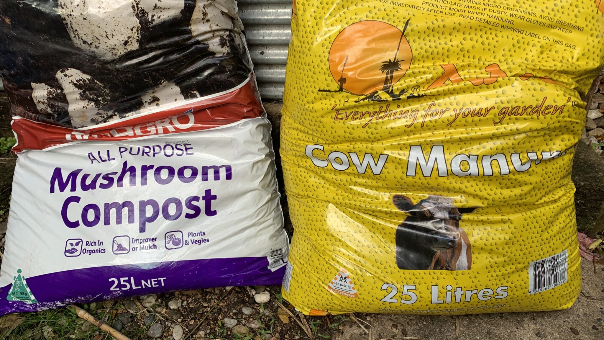 Best Compost for Flower Beds | A Simple Guide - Eco Family Life